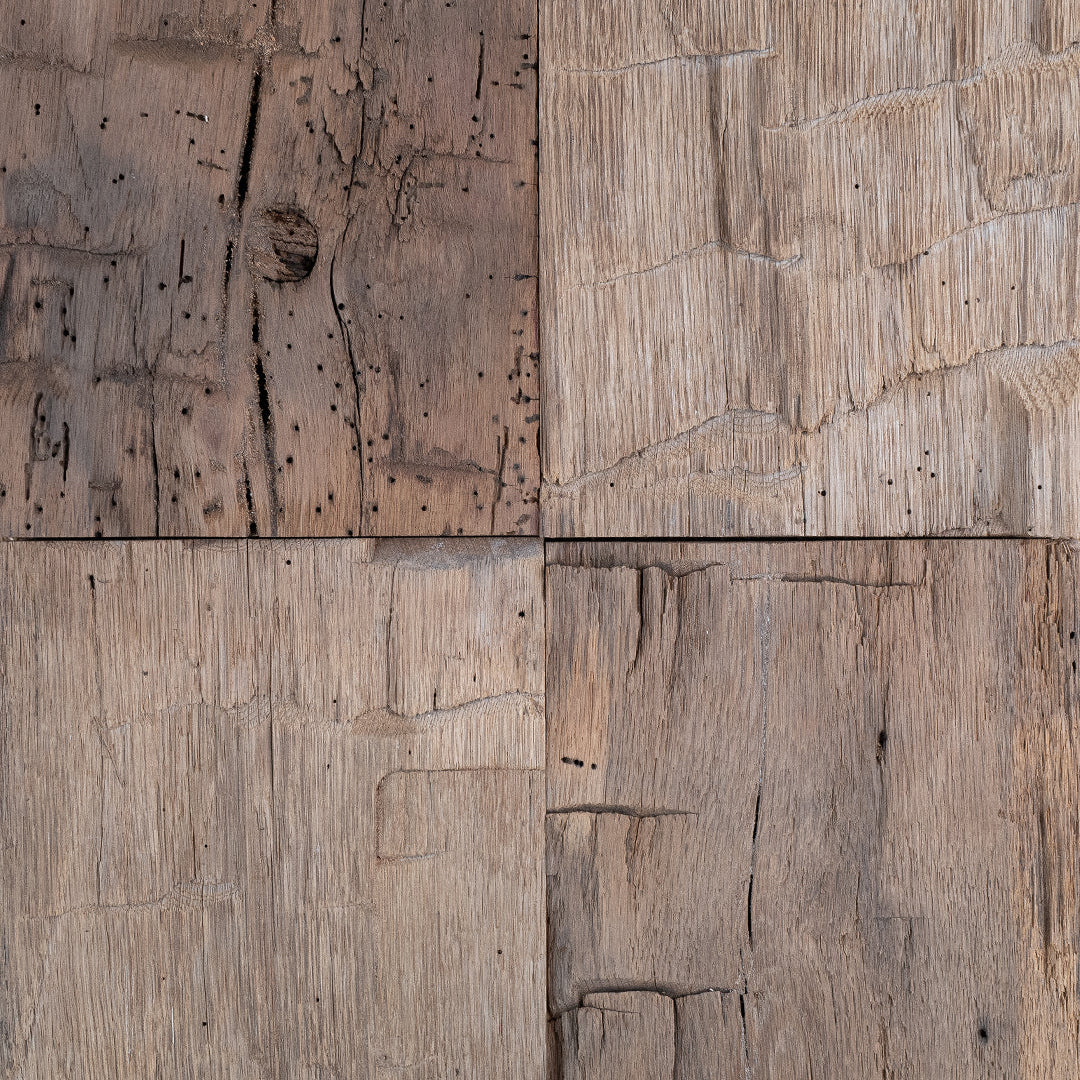 Reclaimed Hand Hewn Oak Box Beams – Salvage Europe