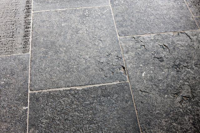 Flamed Belgian Bluestone - HA7 – Salvage Europe